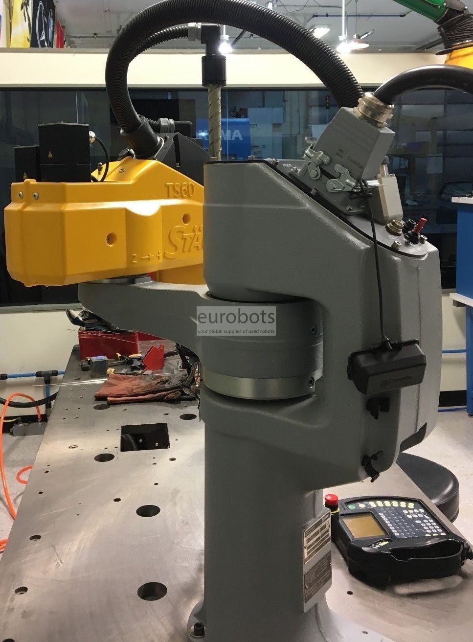 used scara robot Staubli TS60 with CS8c controller | Eurobots